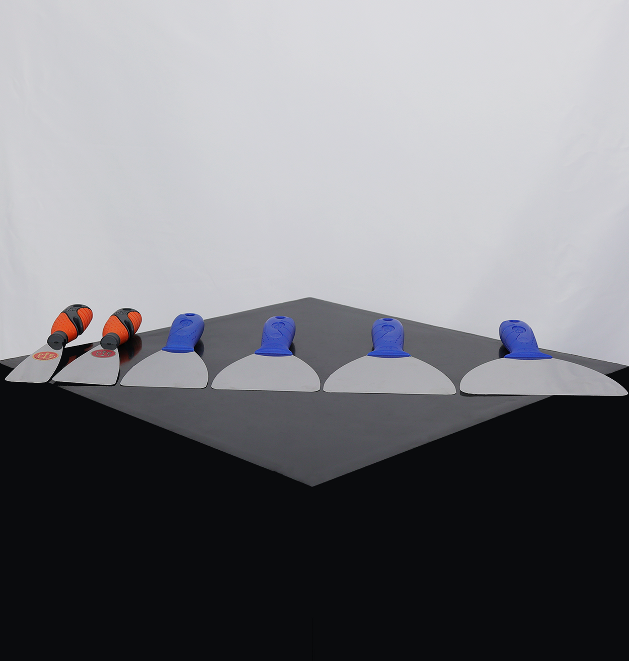 Flexible Putty Knife - Rounded Edge Venetian Plastering Spatulas ...